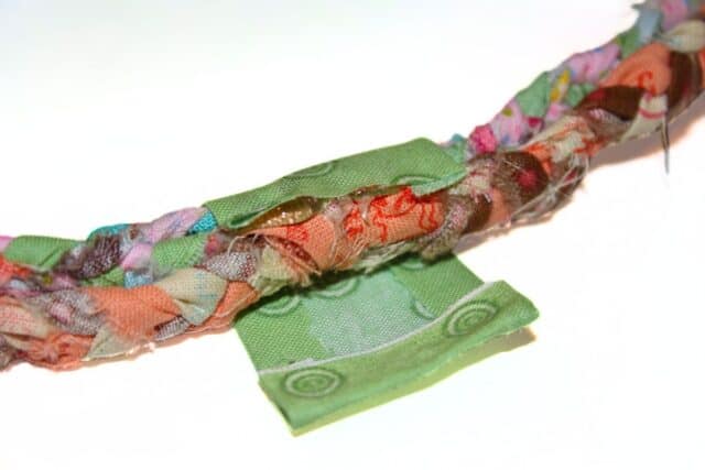Make a No-Sew Braided Fabric Necklace - The Crafty Blog Stalker