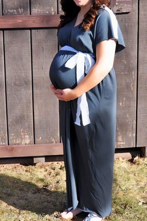 Easy Sew Maternity Dress - No Pattern Needed - The Crafty Blog Stalker