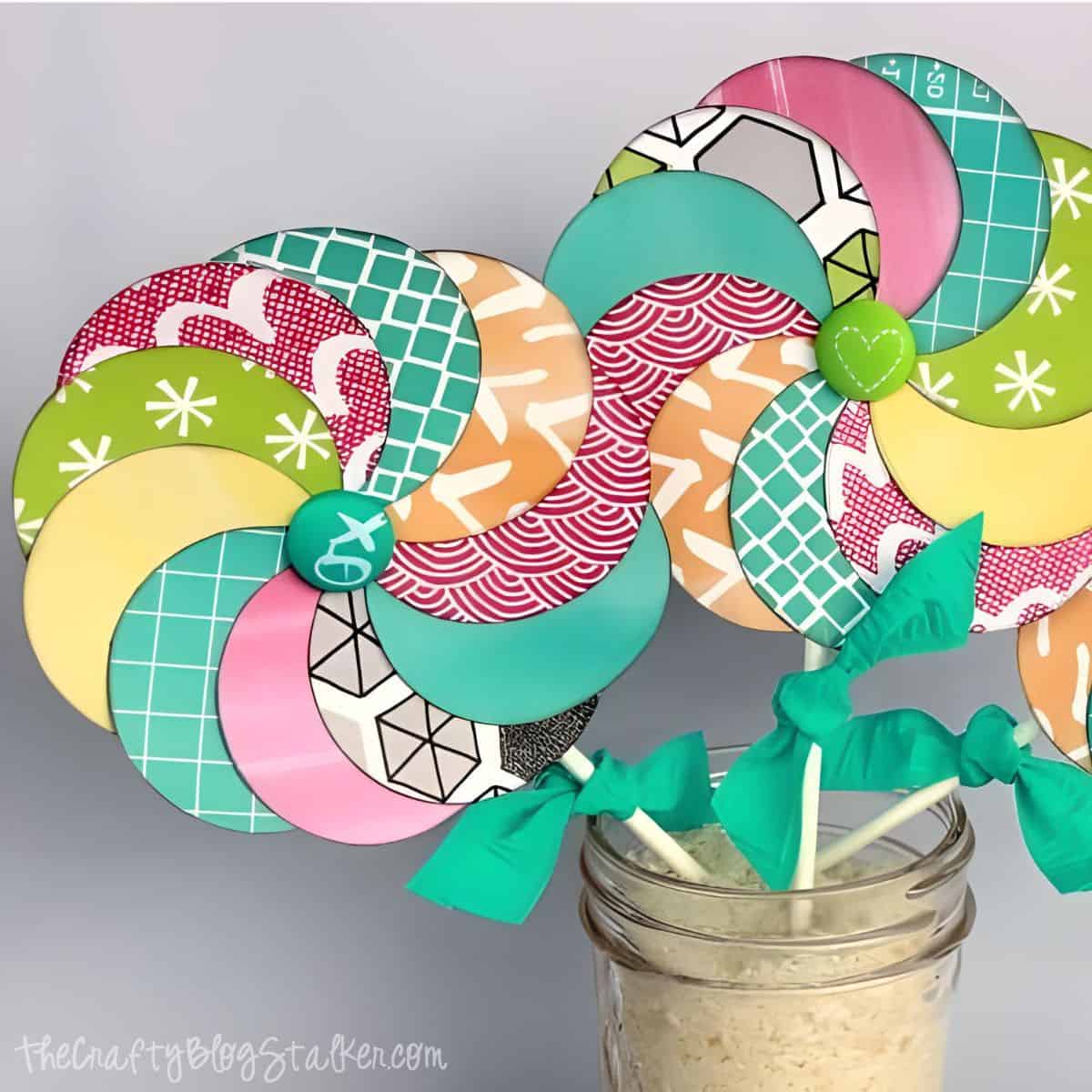 Paper Lollipop Craft - The Crafty Blog Stalker