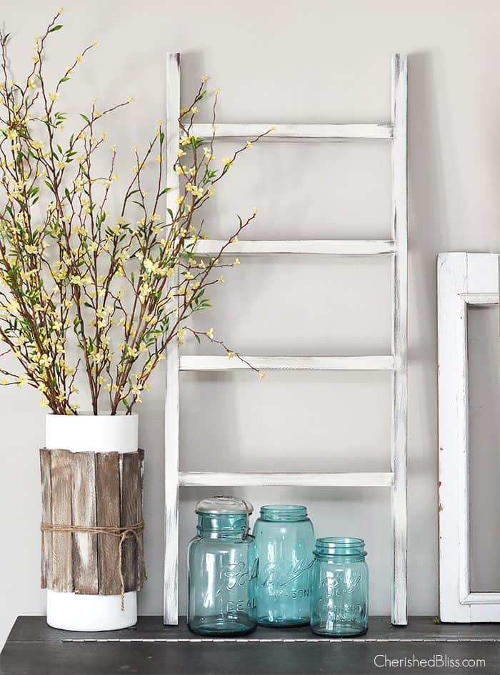 DIY Mini Wooden Ladder Tutorial - The Crafty Blog Stalker