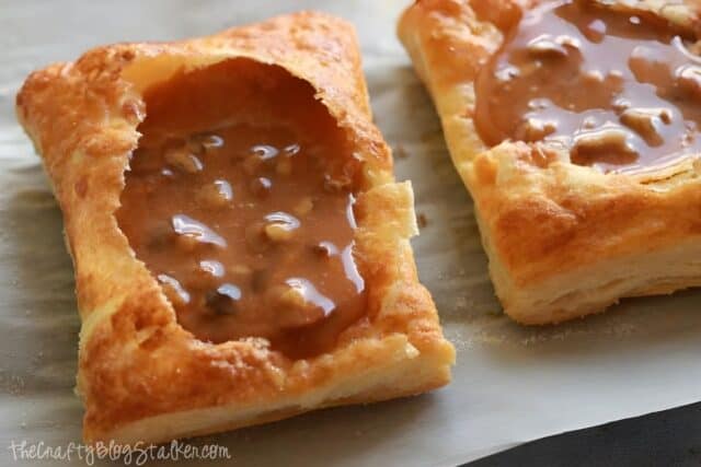 Simple Chocolate Pecan Caramel Pastry Recipe