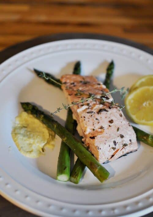 Iron Skillet Seared Salmon - The Crafty Blog Stalker
