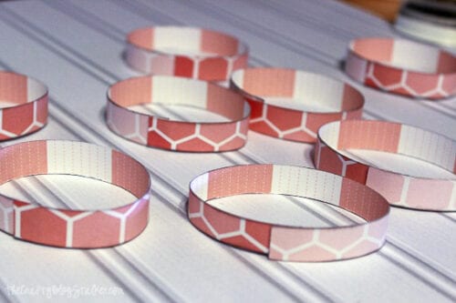 How to Make Easy Flowers with Paper Loops - The Crafty Blog Stalker