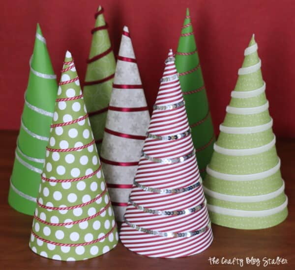 How to Make Christmas Tree Wrapped Cookies - The Crafty Blog Stalker