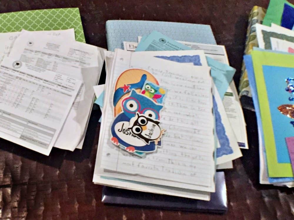 How to Make a Back to School Memory Book With Free Printable