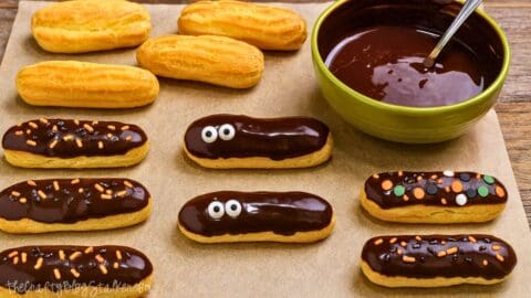How to Make Spooky Eclairs for Halloween - Crafty Blog Stalker