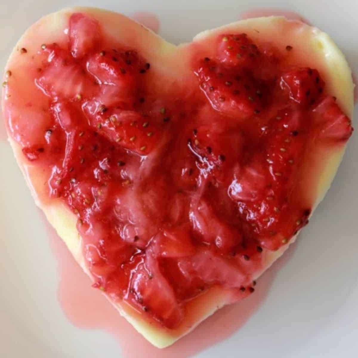 How to Make Individual Cheesecake Hearts - Crafty Blog Stalker