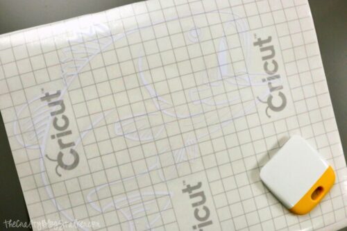 Vinyl Car Window Decals with Cricut - The Crafty Blog Stalker