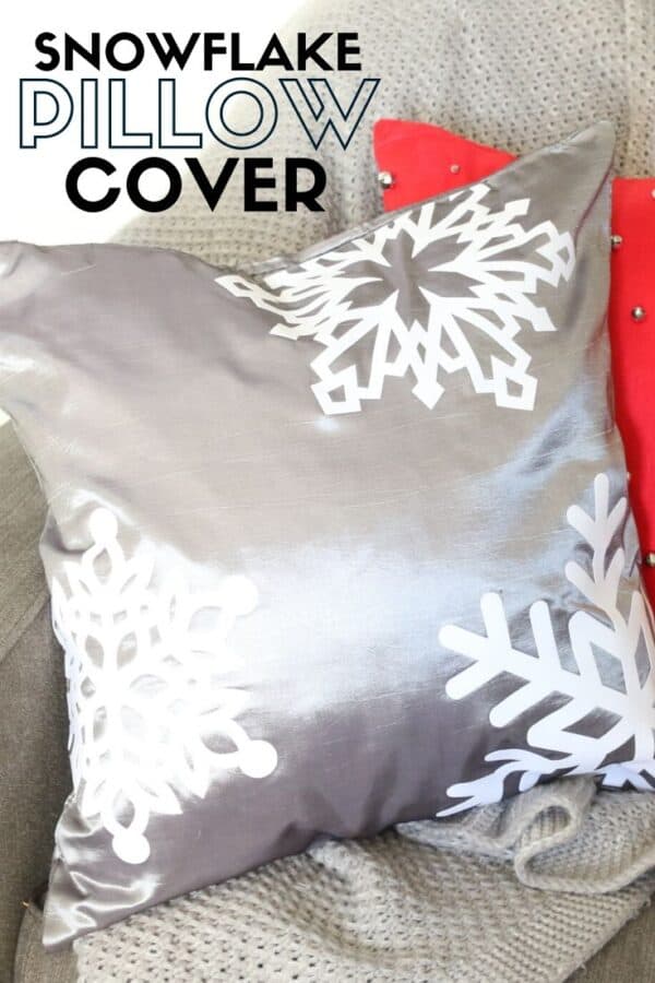 How to Make a Snowflake Pillow Cover - The Crafty Blog Stalker