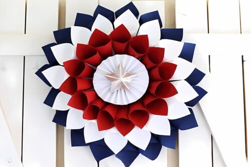 24 Red, White, and Blue Paper Crafts - The Crafty Blog Stalker