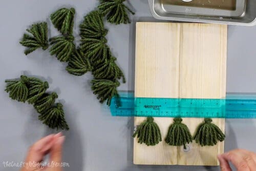 How to Make a Yarn Tassel Tree - The Crafty Blog Stalker
