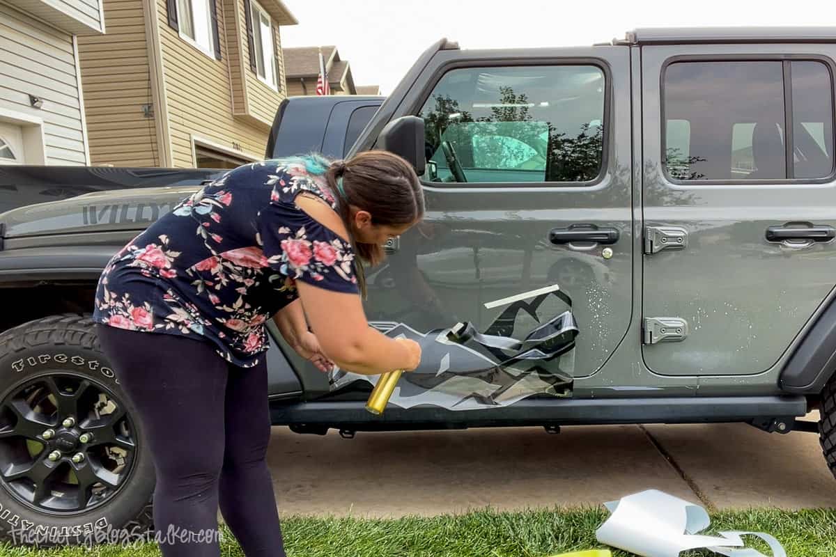 How to Apply Large Vehicle Decals Using the Wet Method