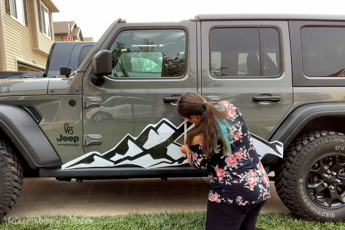 How to Apply Large Vehicle Decals Using the Wet Method
