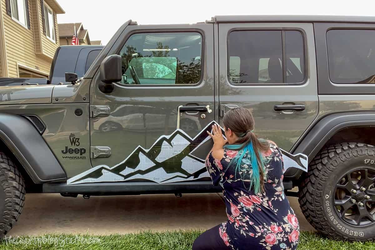 How to Apply Large Vehicle Decals Using the Wet Method