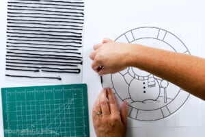 How to Make a Snowman Window Hanger - The Crafty Blog Stalker