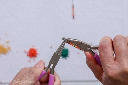 3 Seed Bead Earring Tutorials for Beginners - The Crafty Blog Stalker